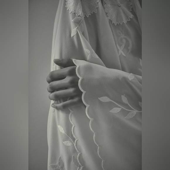 Anthropologie | Intimates & Sleepwear | Nwt Bhldn Lilah Fringe Robe In ...